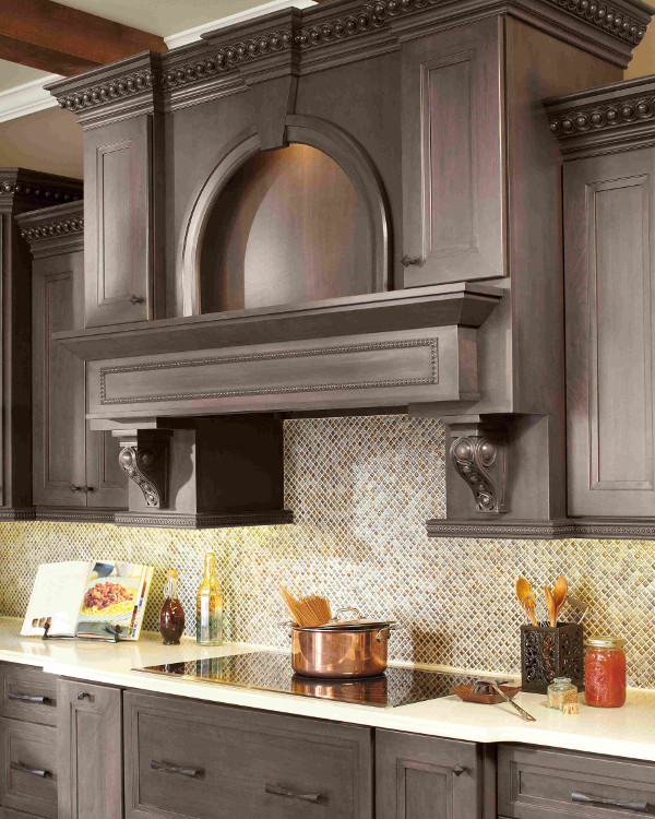 A Style Guide to Kitchen Cabinet Colors, Finishes and More